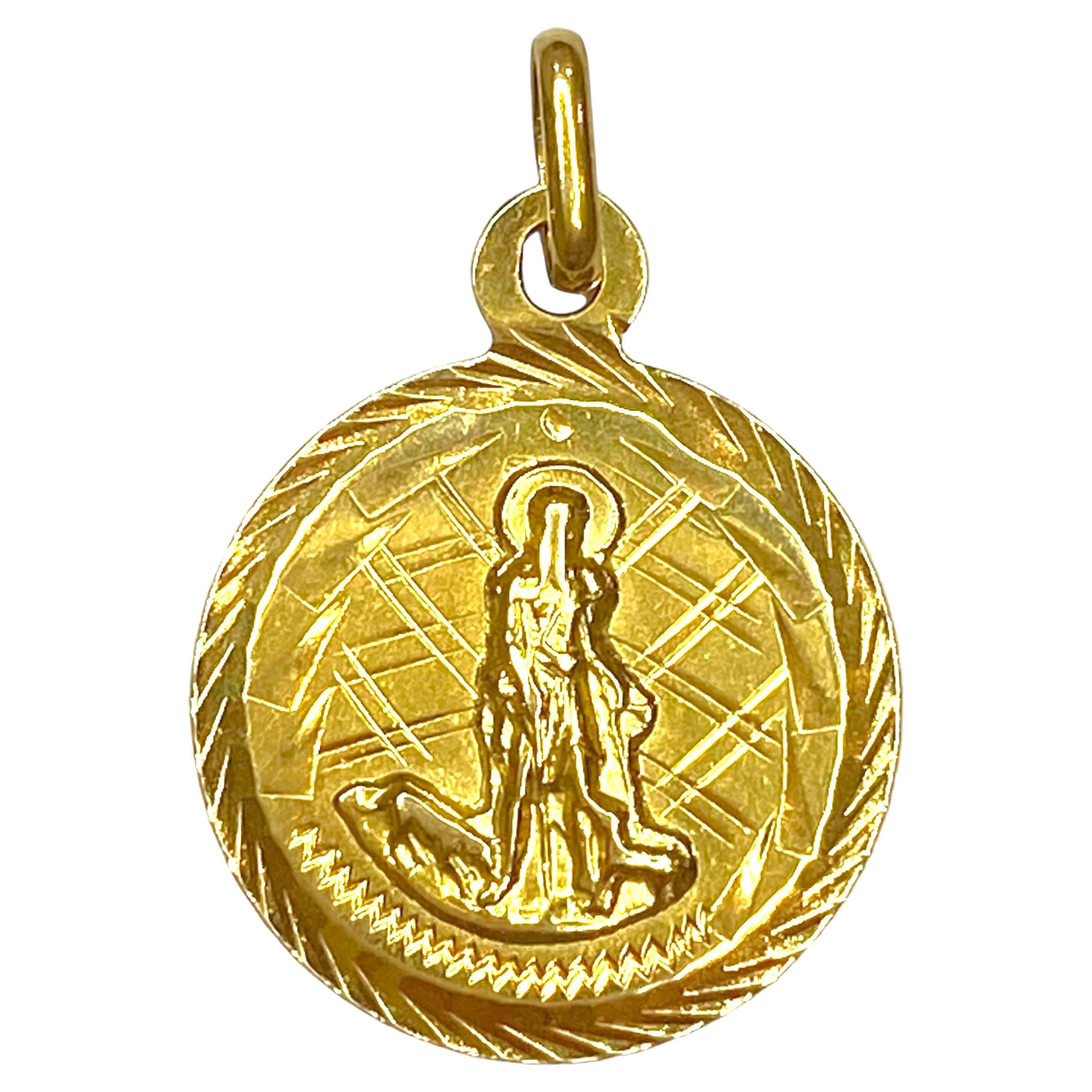 Vintage 18K Gold Spanish Religious Pendant For Sale at 1stDibs