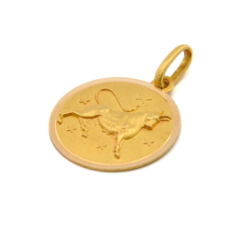 Zodiac Taurus 18 Karat Yellow Gold Charm Pendant For Sale at 1stDibs
