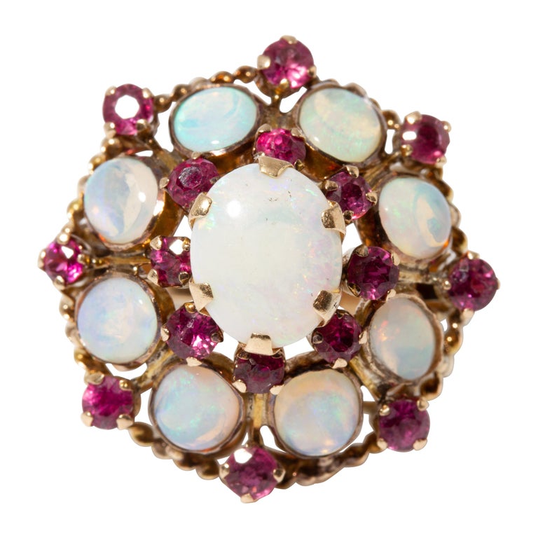 Vintage 18k Natural Opal and Ruby Ring For Sale at 1stDibs