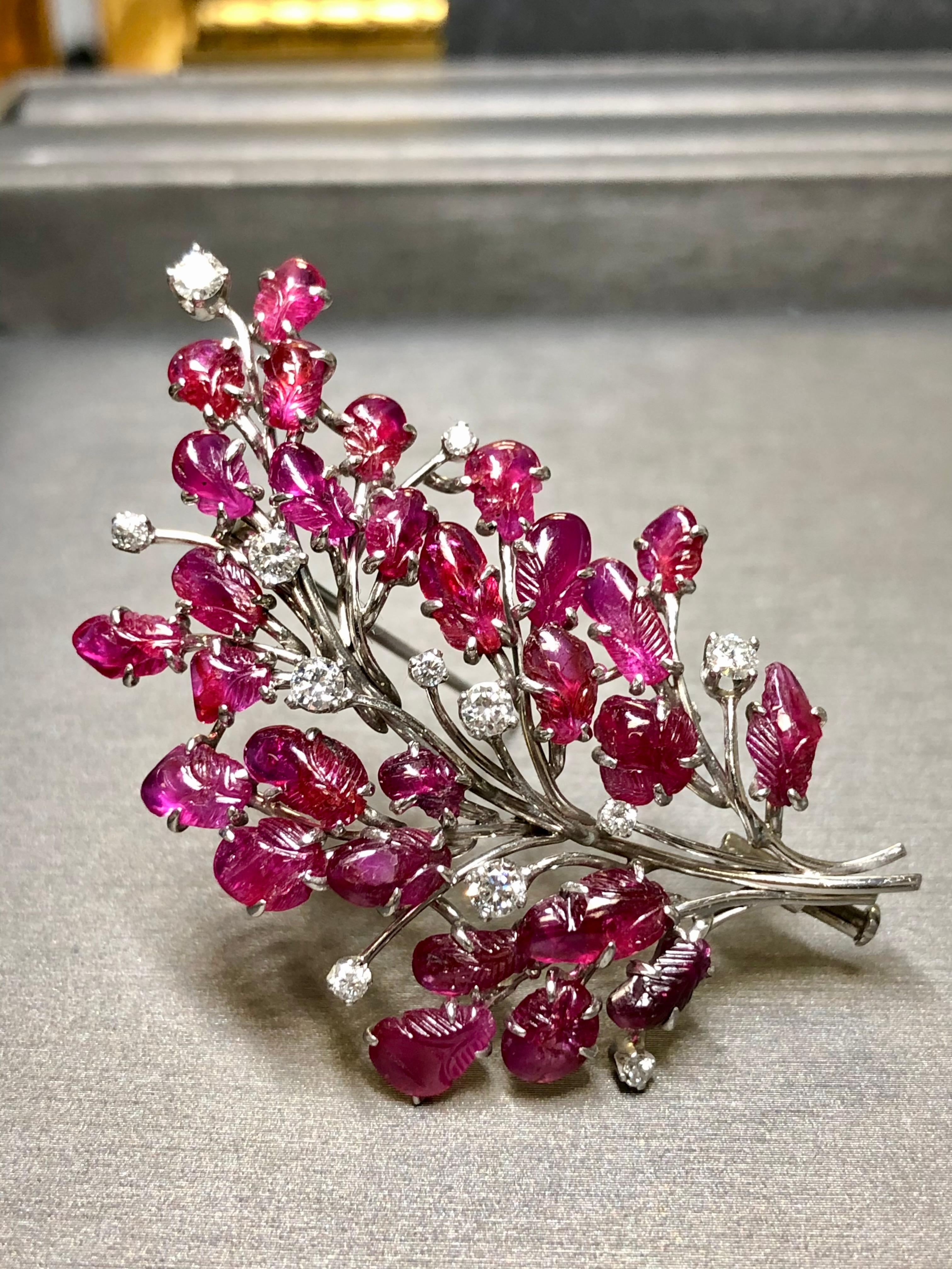Vintage 18K White Gold Carved Ruby Leaf Diamond Brooch Pin 14.20cttw G ...