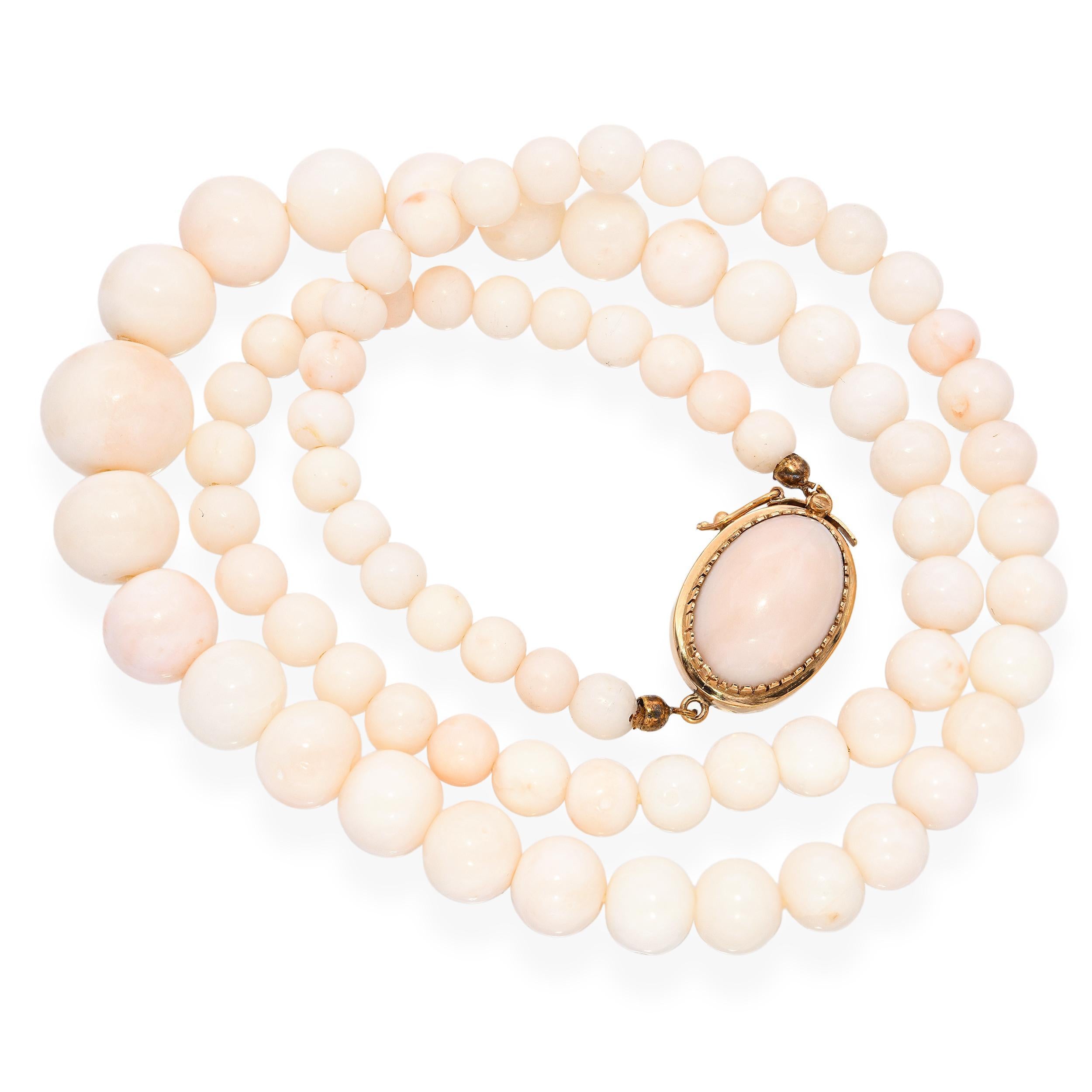 Vintage 18k Yellow Gold Angel Skin Coral Beaded Necklace at 1stDibs