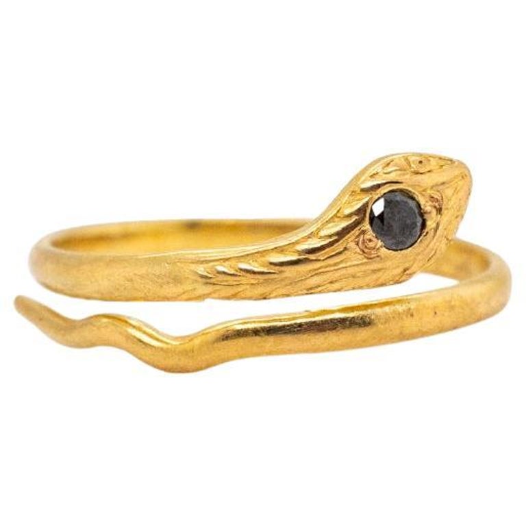 Vintage 18K Yellow Gold Ladies Jewelry Ring For Sale at 1stDibs