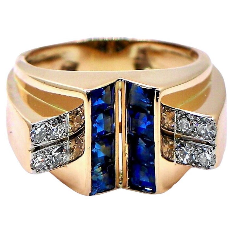 Vintage 18K Yellow Gold Sapphire and Diamond Retro Ring For Sale at 1stDibs