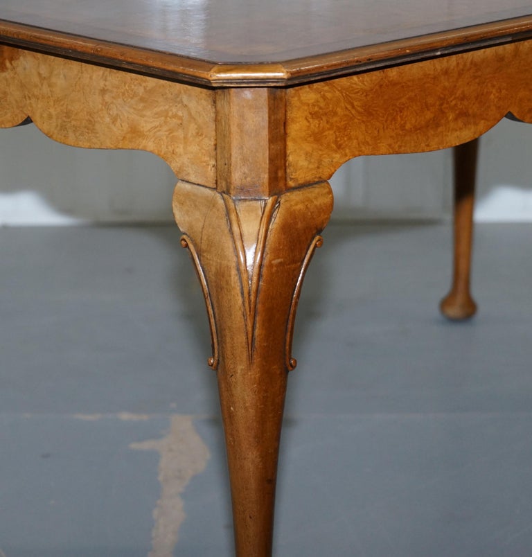 Vintage 1920s Solid Burr Walnut 4-6 Person Dining Table Elegant ...