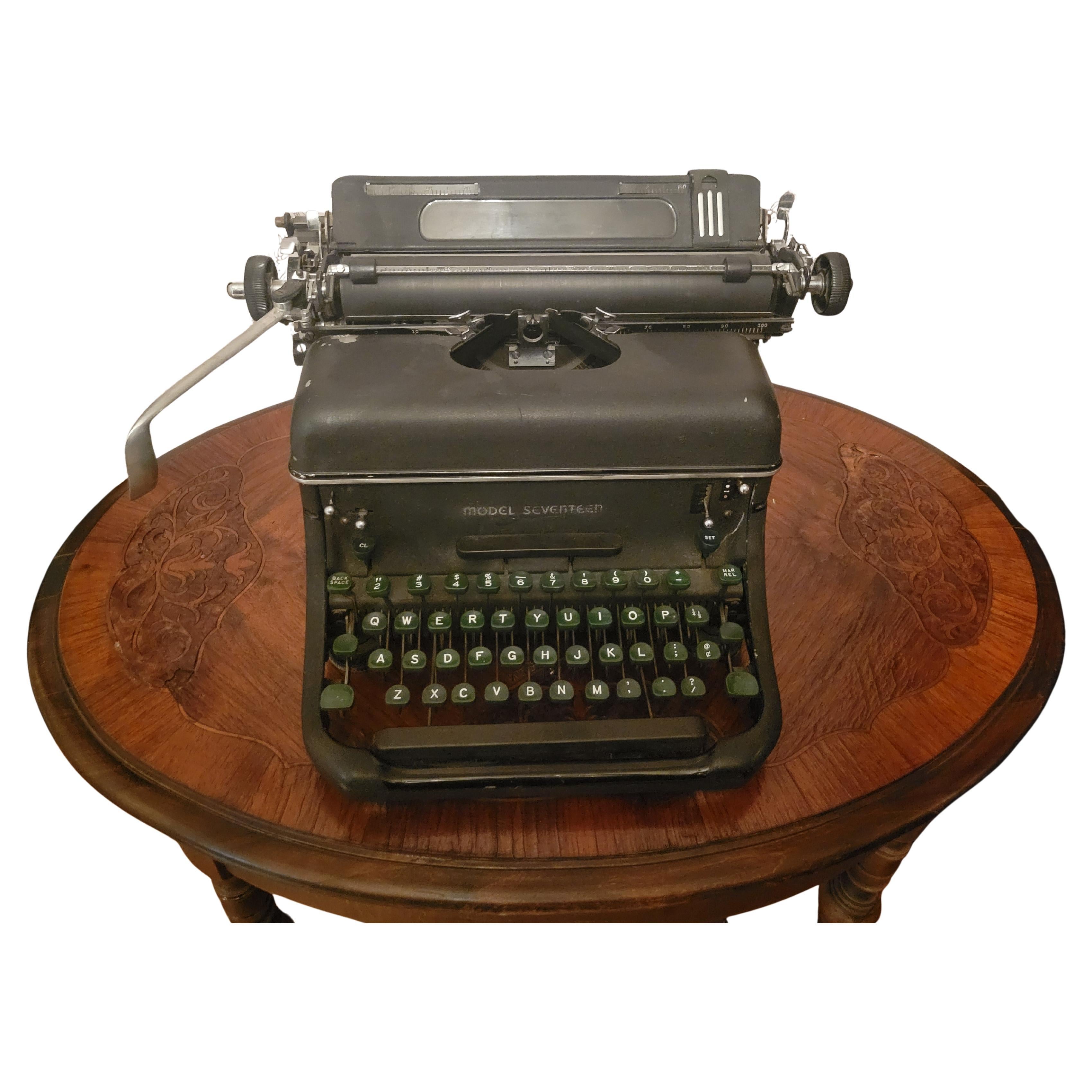 Vintage, 1940's, Remington Typewriter in Working Condition For Sale at ...