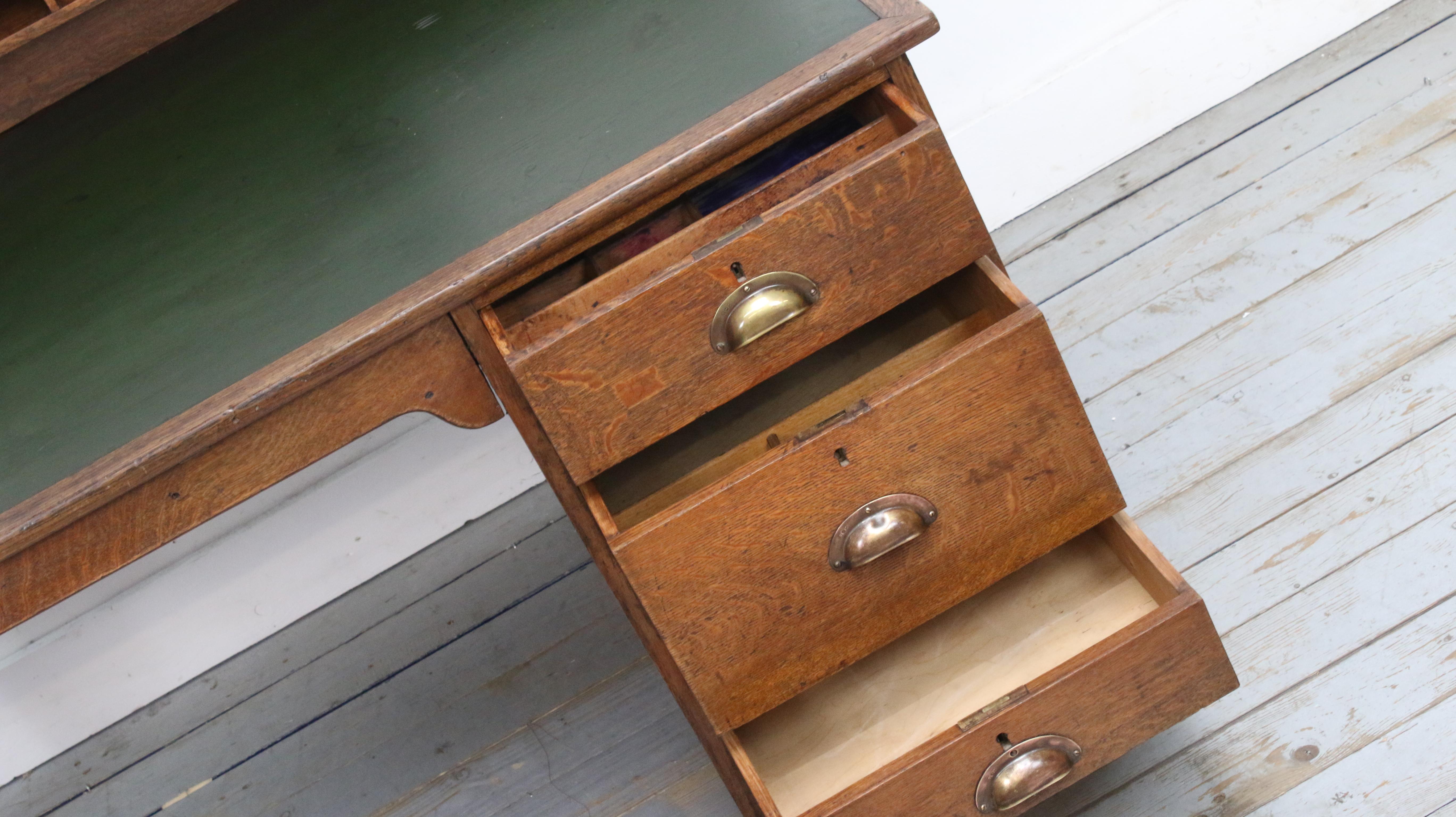 Vintage 1950s British Air Ministry Oak Single Pedestal Desk For Sale at ...