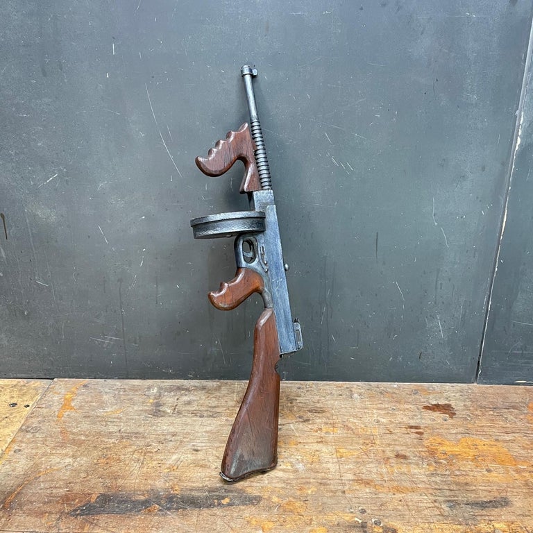 Vintage 1950s Tommy Gun Movie Prop Theatrical Toy Weapon For Sale at ...