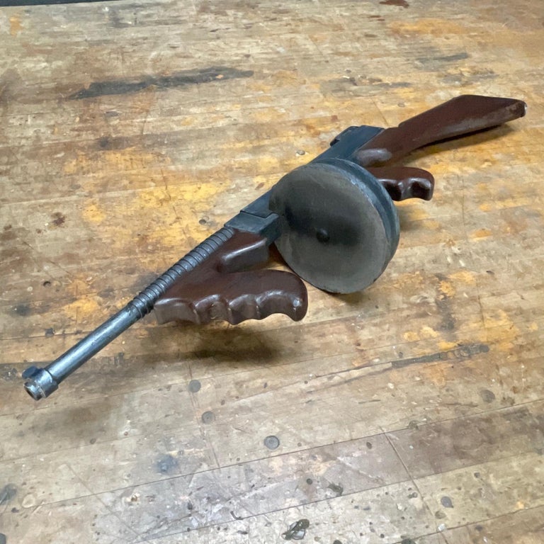 Vintage 1950s Tommy Gun Film Prop Theatrical Toy Weapon For Sale at 1stDibs