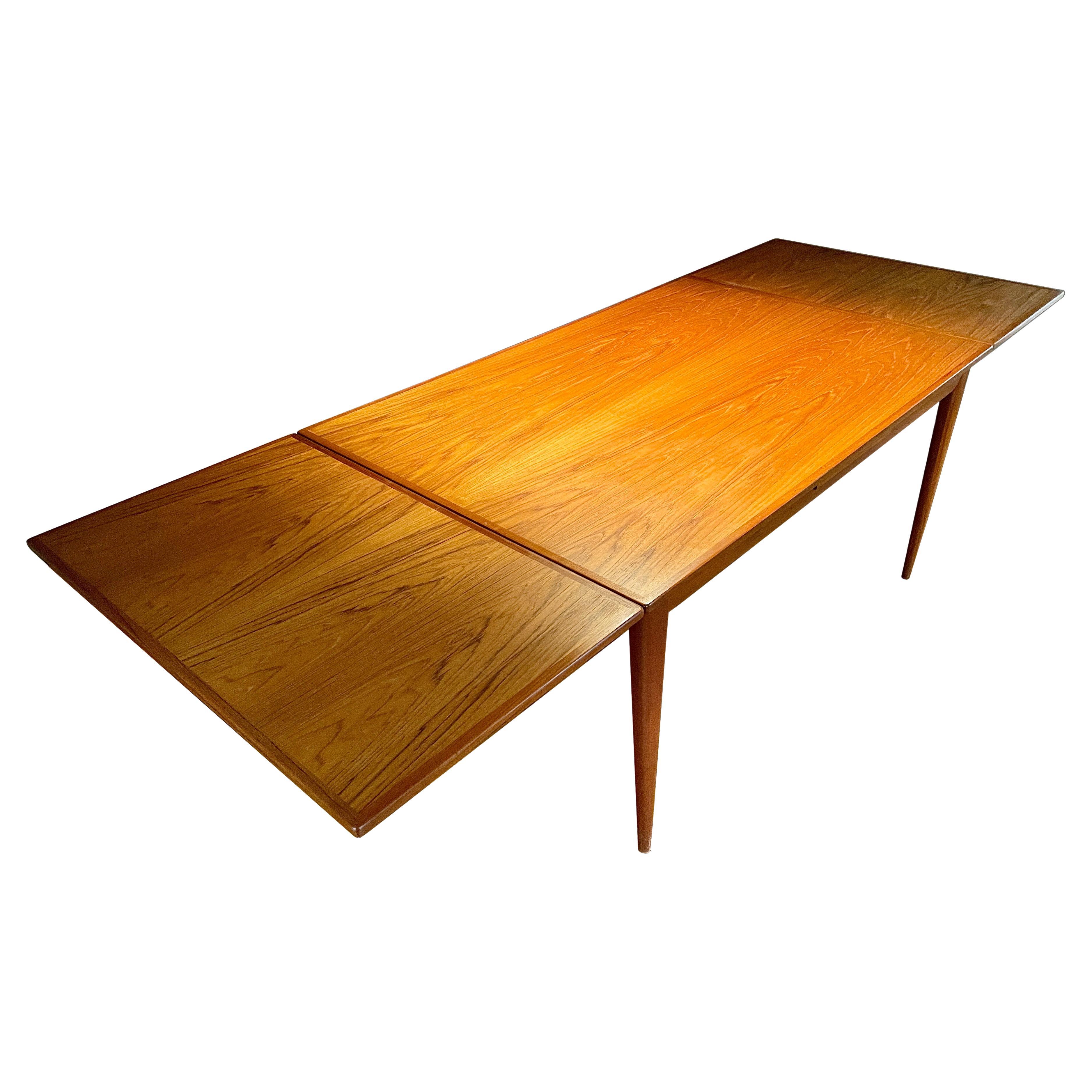 1960s Dining Room Sets - 149 For Sale at 1stDibs | 1960s dining table ...