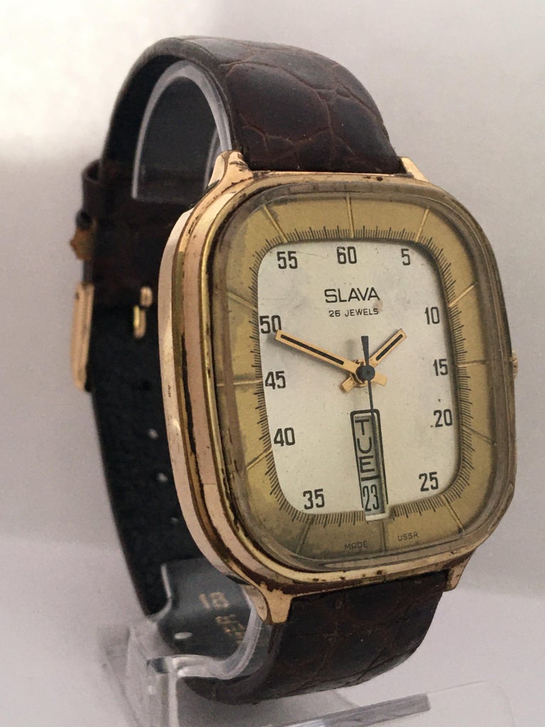 Vintage 1970s Gold-Plated Slava 26 Jewels Date Mechanical Gents Watch ...