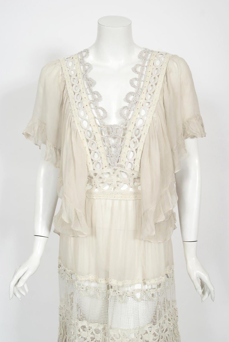 Vintage 1970s Ivory Mixed Lace Sheer Cotton Bohemian Flutter-Sleeve ...