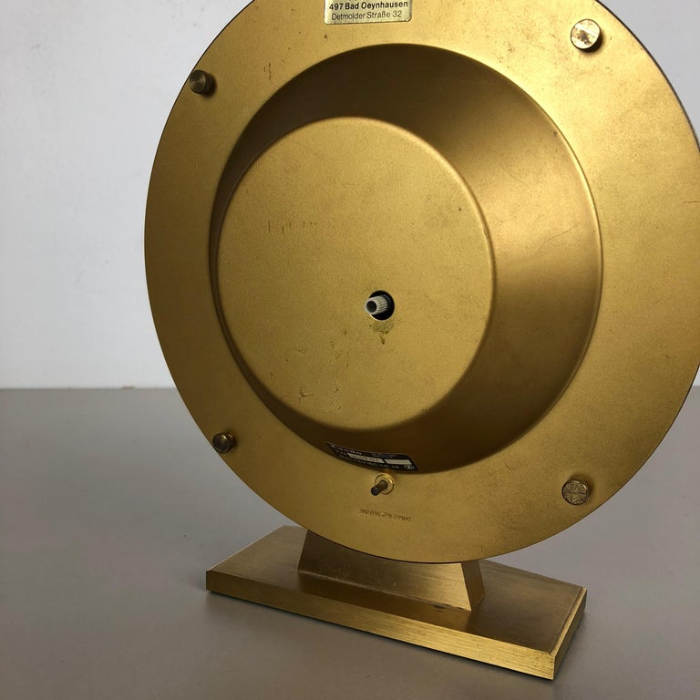 Vintage 1970s Modernist Ele-Quarz Table World Clock Clock by Kundo ...
