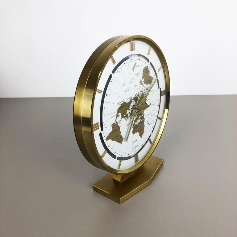 Vintage 1970s Modernist Ele-Quarz Table World Clock Clock by Kundo ...