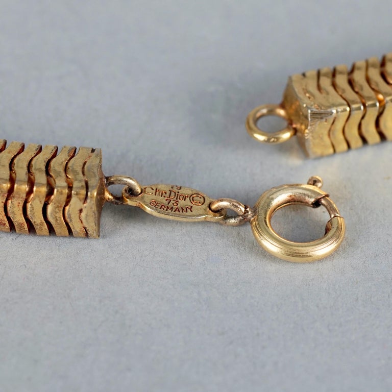 Vintage 1973 CHRISTIAN DIOR Gold Snake Chain Necklace For Sale at 1stDibs