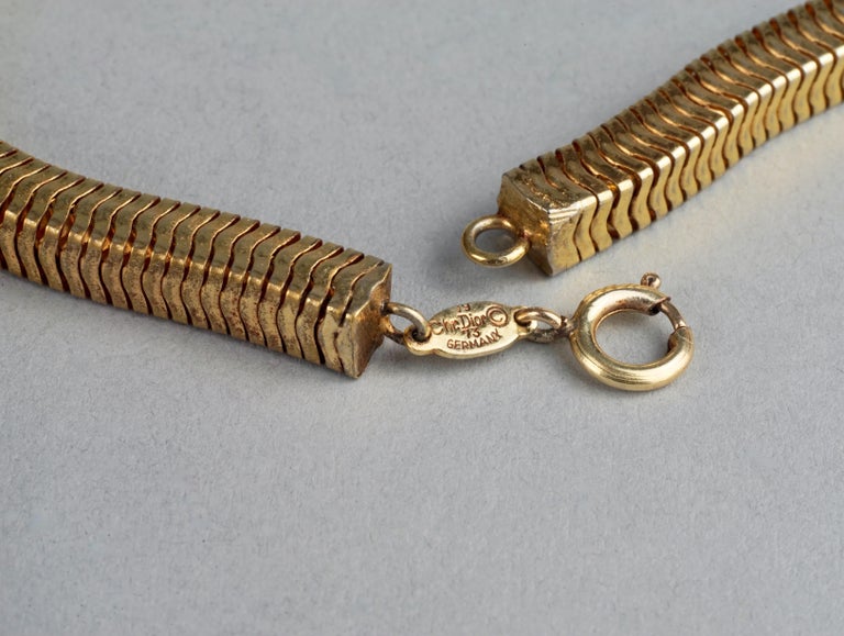 Vintage 1973 CHRISTIAN DIOR Gold Snake Chain Necklace For Sale at 1stDibs