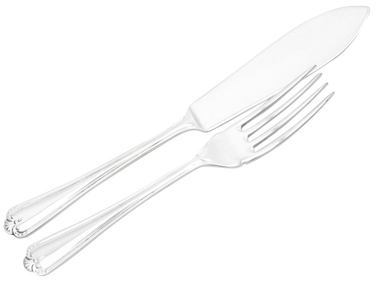 Vintage 1980s-1990s Sterling Silver Canteen of Cutlery for 8 Persons ...