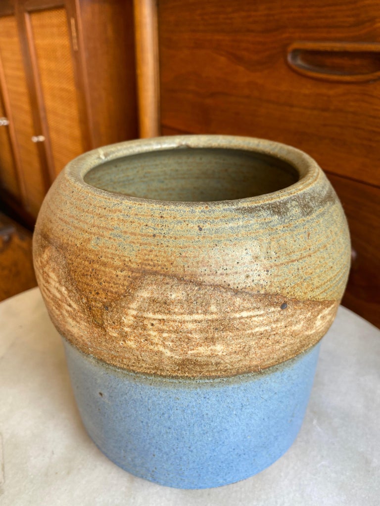 Vintage 1982 Pottery Vase Signed and Dated by Carlson For Sale at 1stDibs