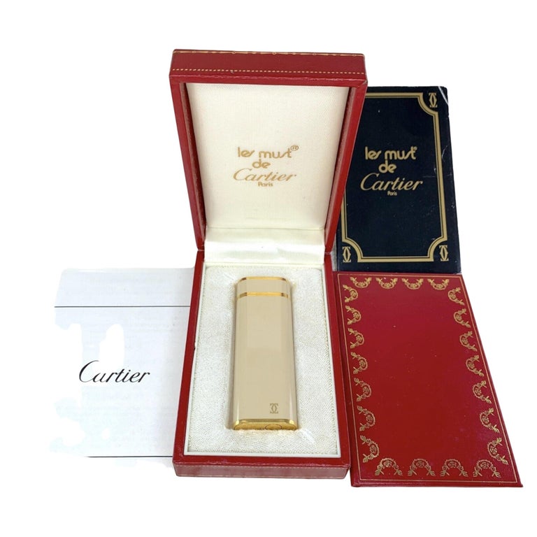 Vintage 1982 Rare Cartier Oval Cream Lacquer and 18K Gold Plate For ...