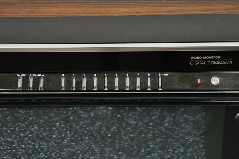 Vintage 1984 RCA Video Monitor Digital Command Space Age Television ...