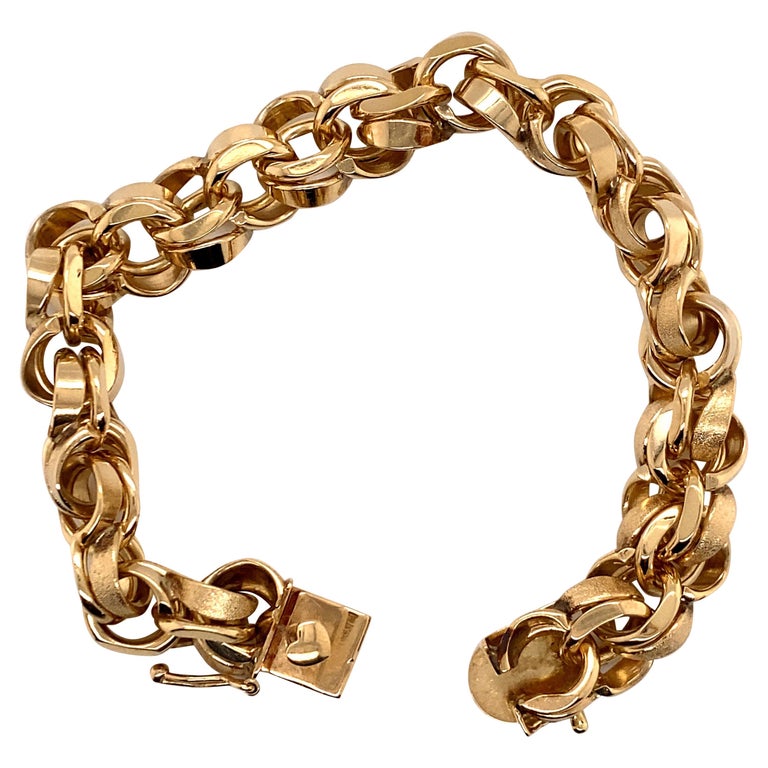 Vintage 1990s 14 Karat Yellow Gold Heavy Charm Bracelet For Sale at 1stDibs