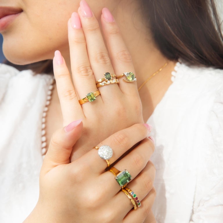 Vintage 1990s 18 Carat Yellow Gold Wave Style Bar Set Diamond Eternity ...