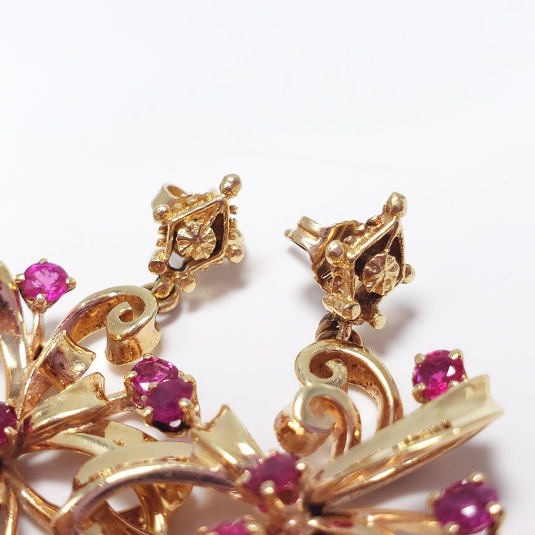 Vintage 2 Carat Ruby Dangling Floral Earrings in 14 Karat Gold at 1stDibs