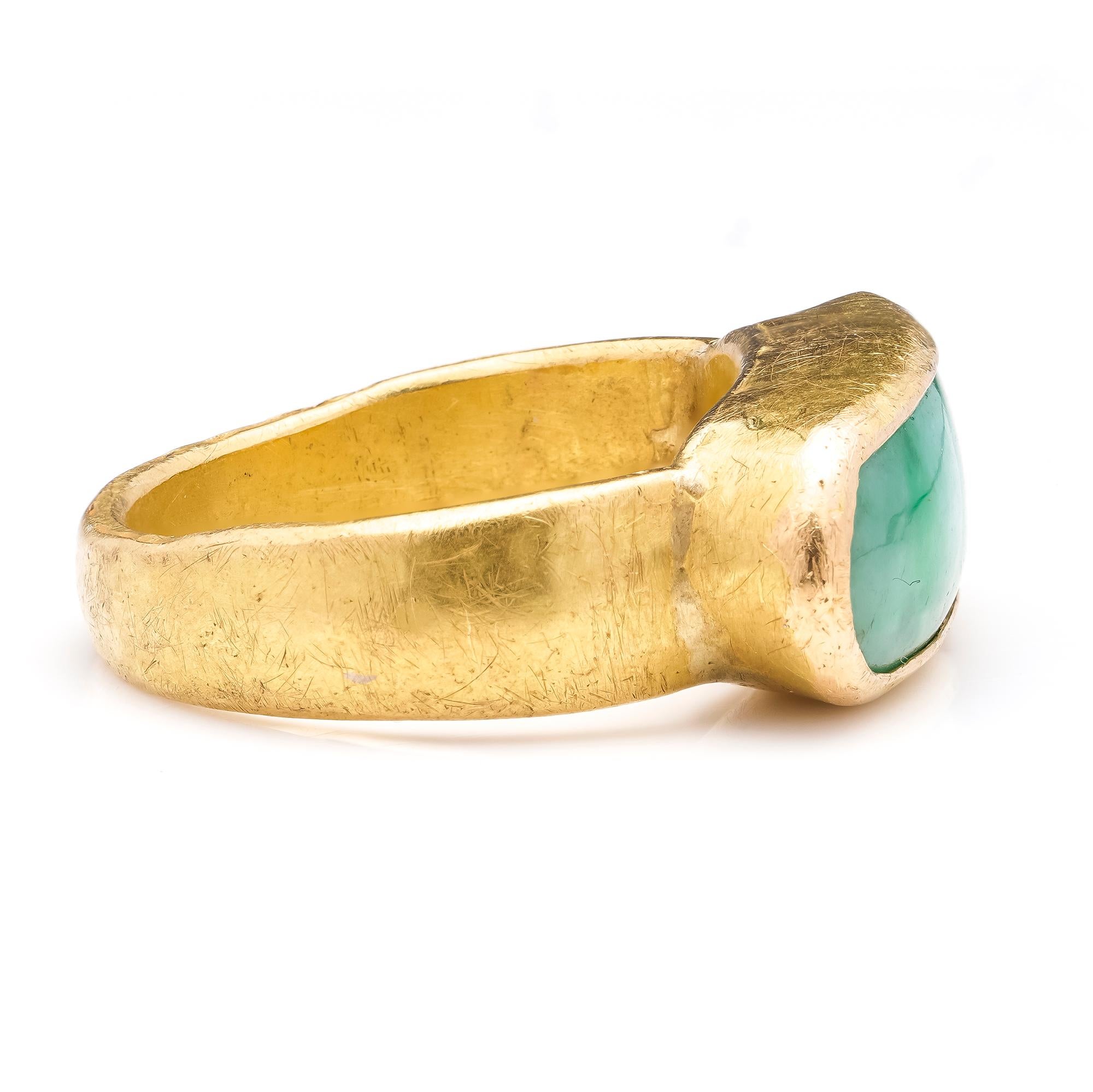 Vintage 21 Karat Gold Men’s Ring with Elongated Jade For Sale at ...
