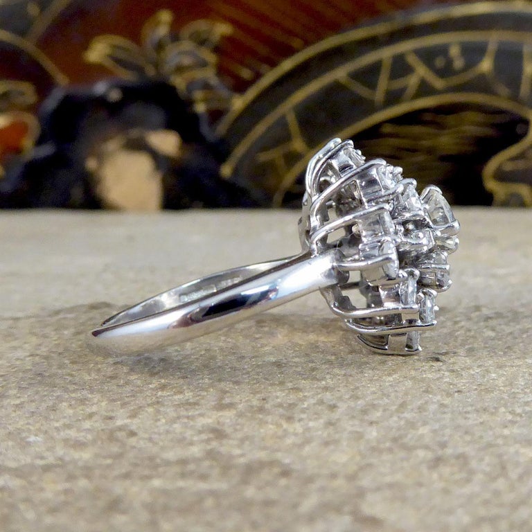 Vintage 2.44ct Diamond Spray Ring Mounted in Platinum For Sale at 1stDibs