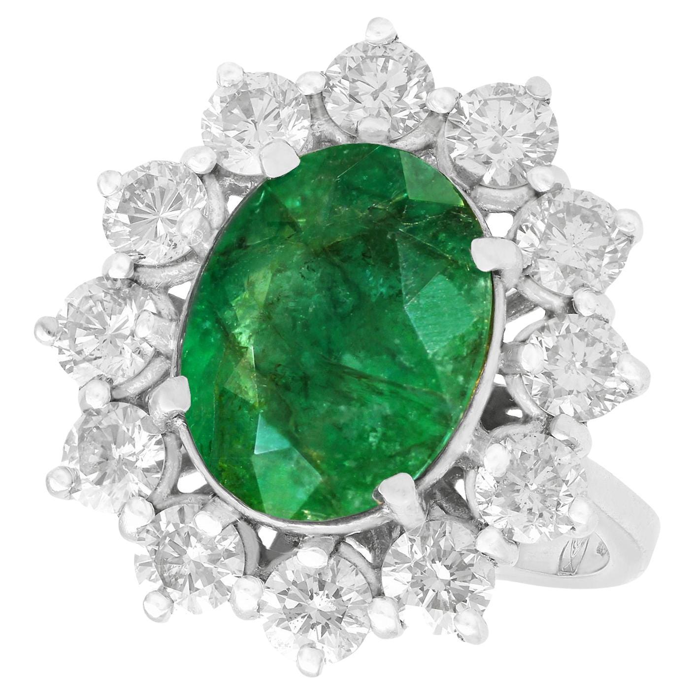Vintage Emerald and Diamond 18 Carat White Gold Cluster Ring For Sale ...