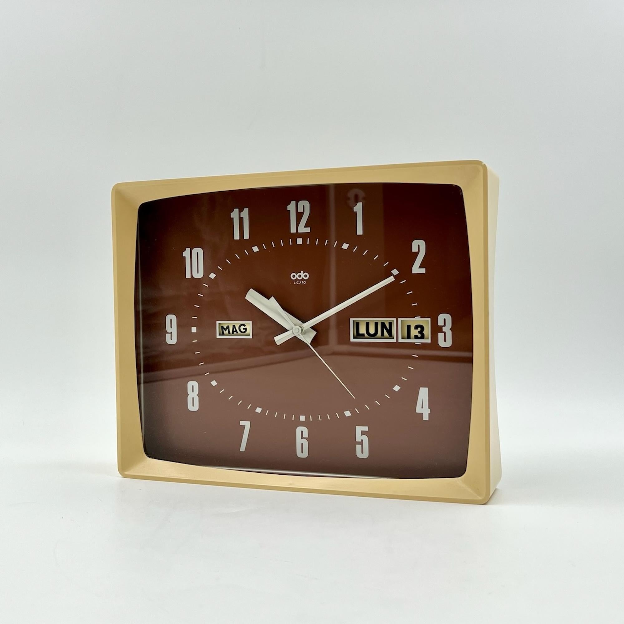 Vintage 70’s Clock with Flip Calendar by ODO France - Space Age ...