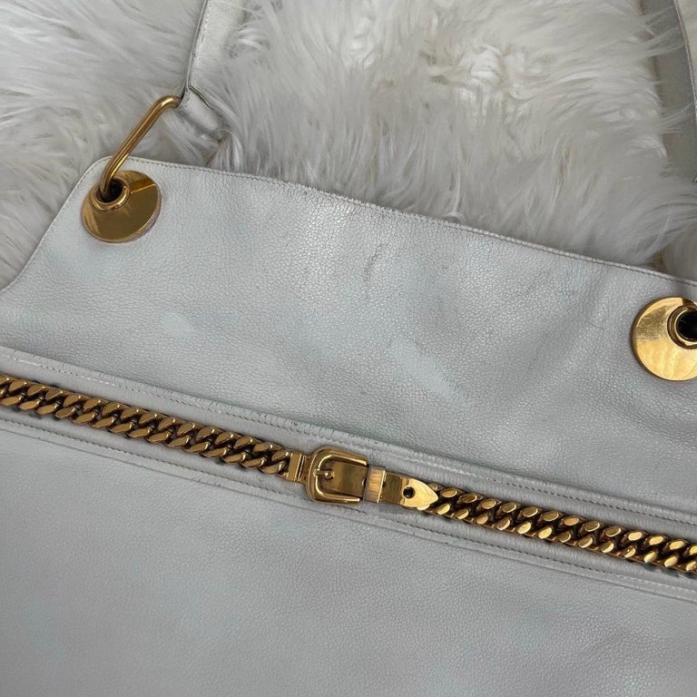 Vintage 80s Gucci GG White Shoulder Bag Crossbody with Gold Belt Chain ...