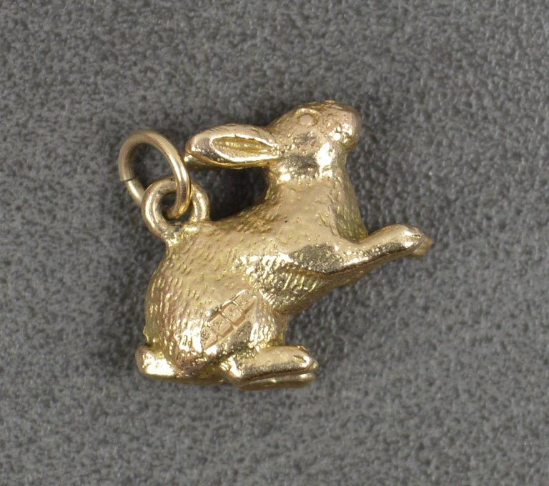 Vintage 9 Carat Gold Rabbit Hare Pendant or Charm For Sale at 1stDibs