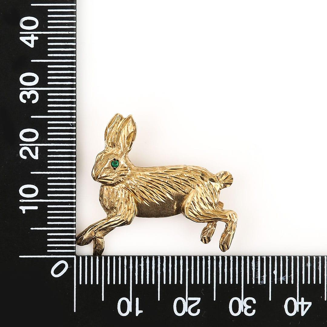 Vintage 9 Carat Gold and Emerald Rabbit Hare Brooch, circa 1990 For ...