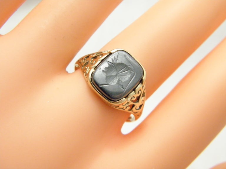 Vintage 9ct Gold Roman Signet Ring 375 Purity Haematite Soldier For ...