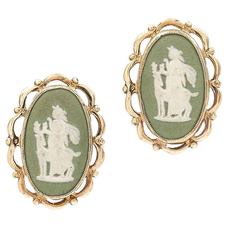 Vintage 9ct Gold Wedgwood Jasperware Artemis Cameo Stud Earrings, circa ...
