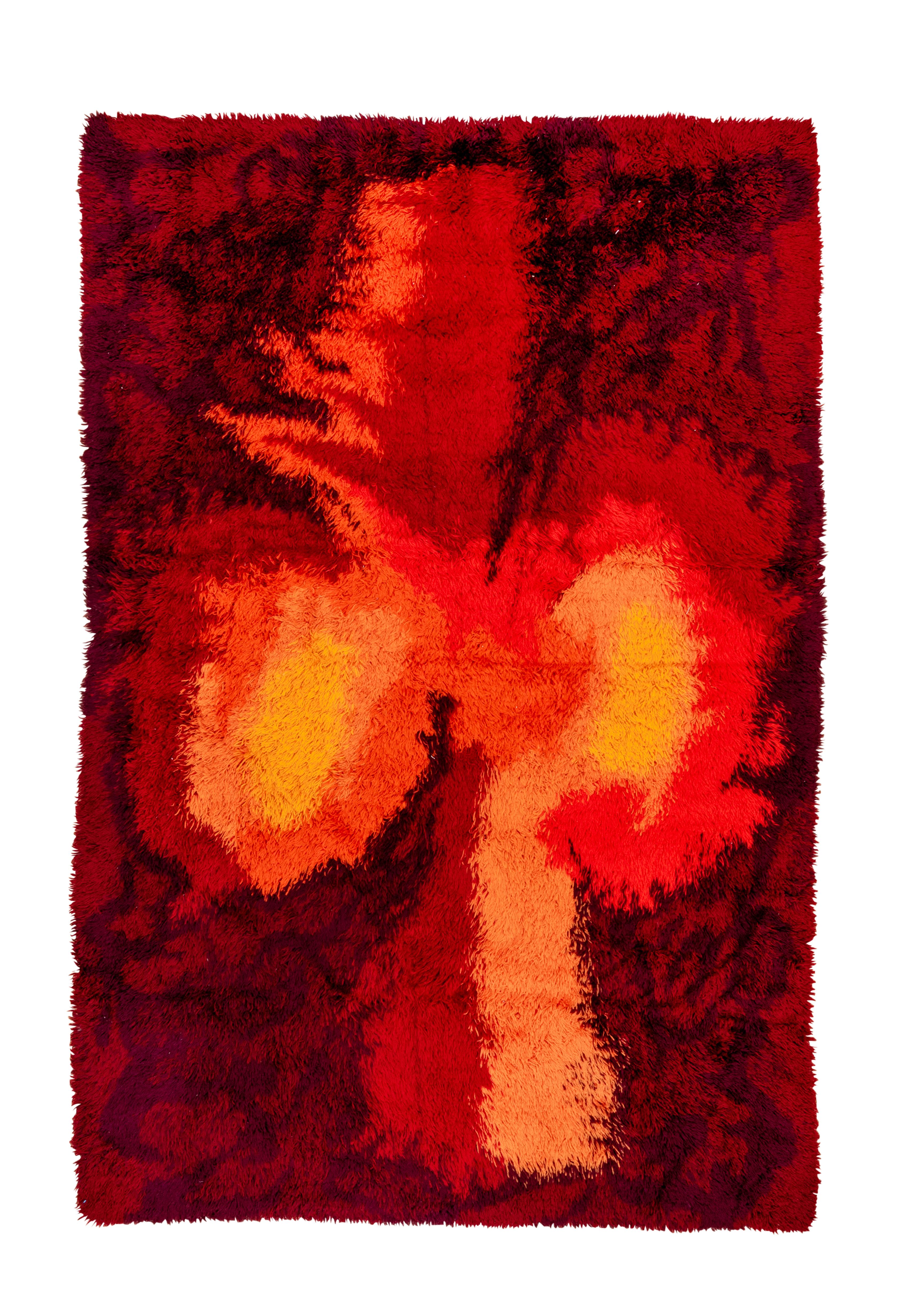 Vintage Abstract Rug with Bold Red Colors For Sale at 1stDibs