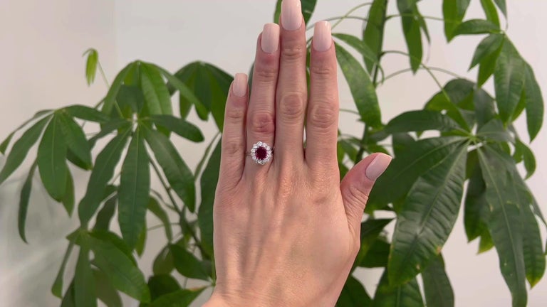 Vintage AIG 1.00 Carat Ruby Diamond 18k White Gold Cluster Ring For ...