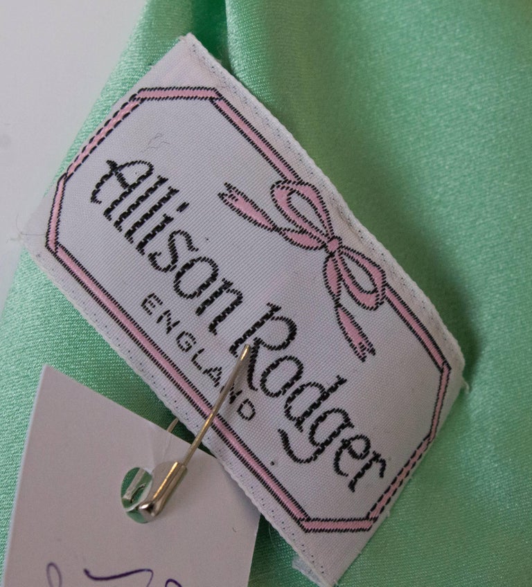 A vintage 1970s green floral print silk dress by Alison Rodger For Sale ...