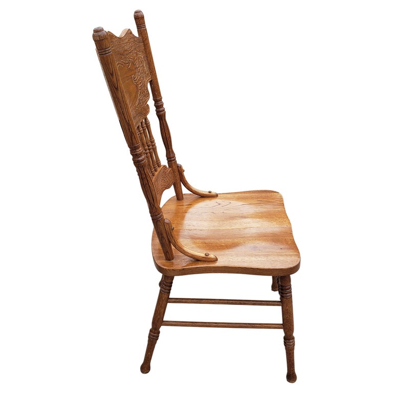 Vintage Amish Oak Country Pressed Back Spindle Chairs, a Set of 4 at ...
