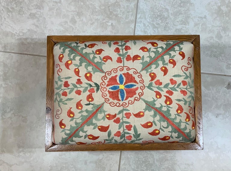Vintage Amish Suzani Hand Crafted Foot Stool For Sale at 1stDibs ...