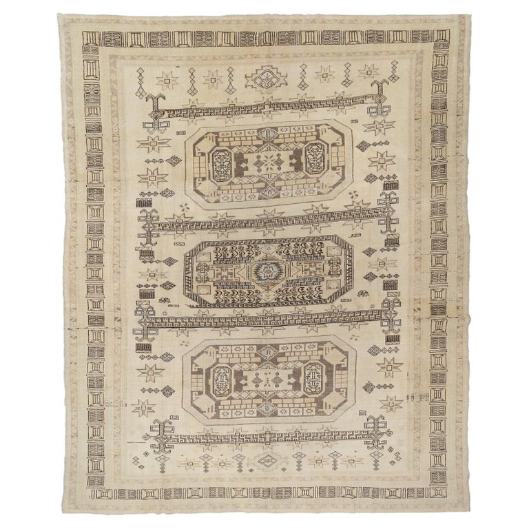 Vintage Anatolian Rug For Sale at 1stDibs