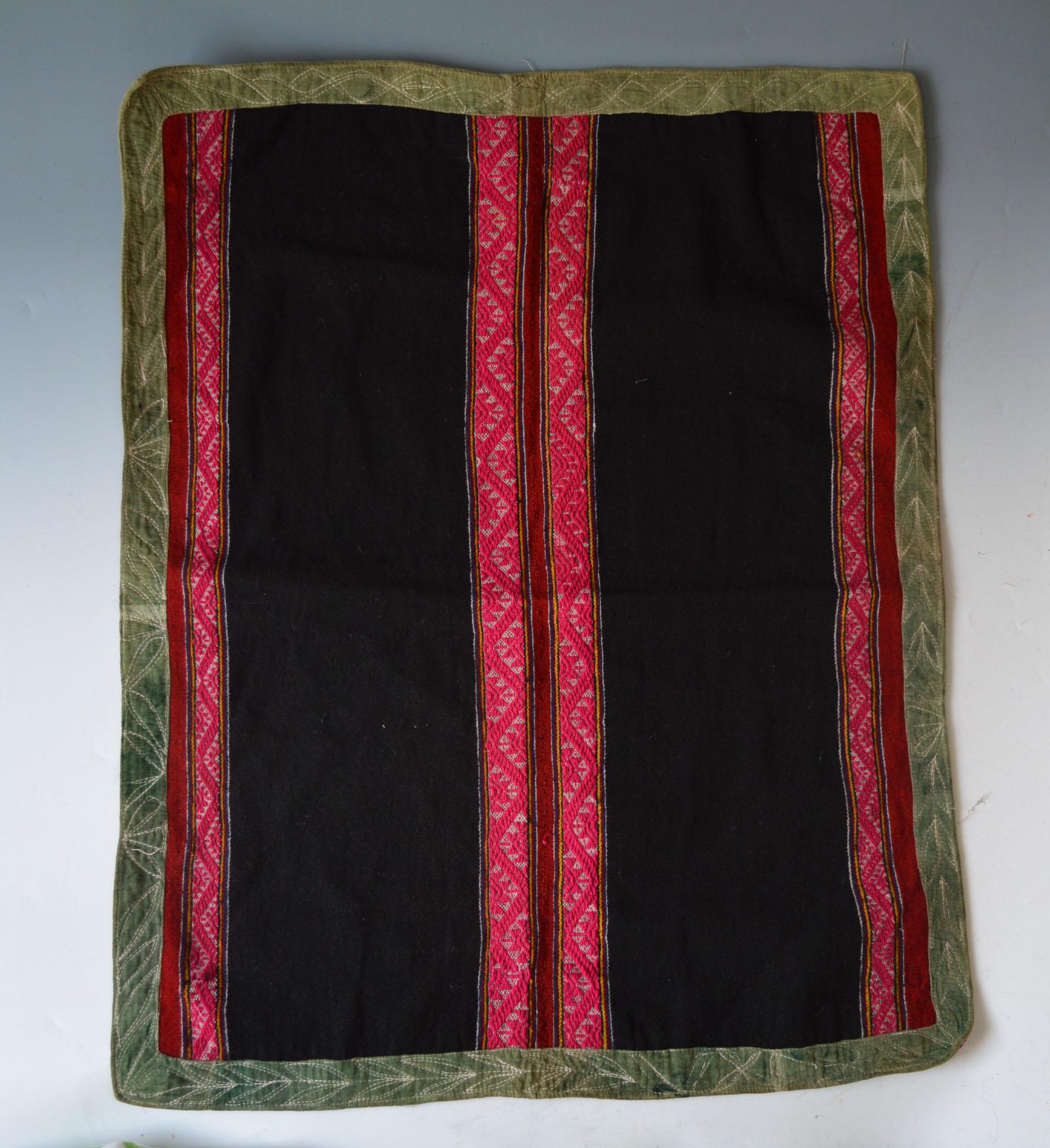 Vintage Andean Peruvian Manta Cloth South American Vintage Textiles For ...
