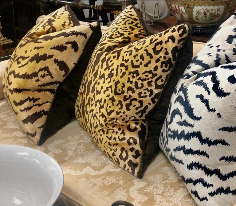 Vintage Animal Print Scalamandré Pillow For Sale at 1stDibs