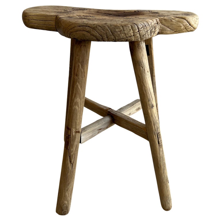 Vintage Antique Clover Shape Elmwood Stool For Sale at 1stDibs