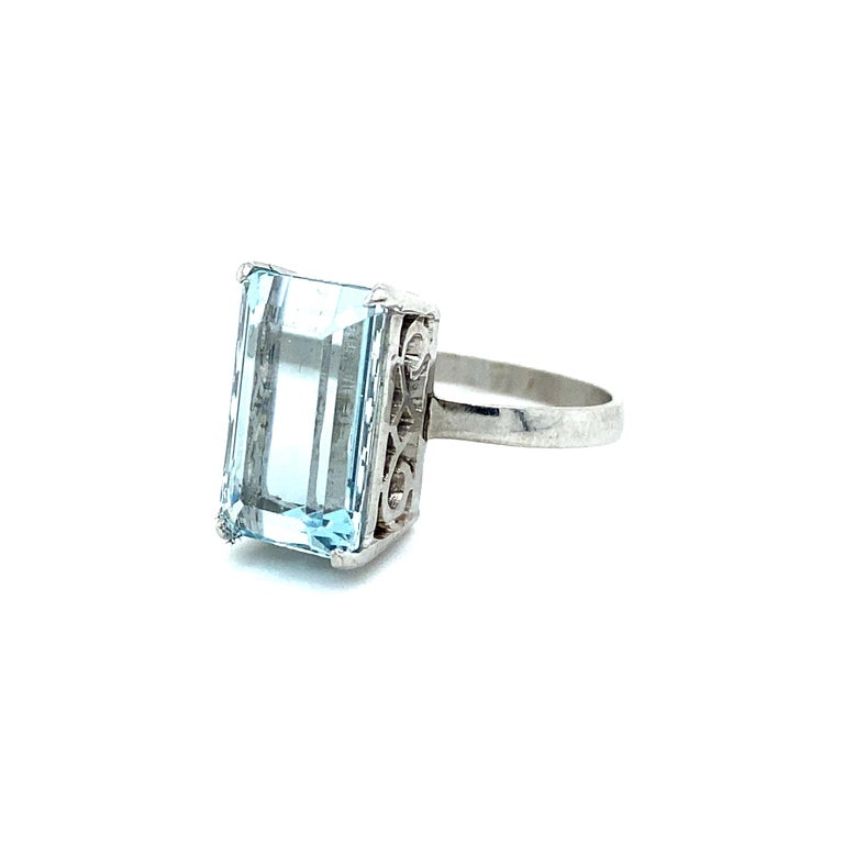 Vintage Aquamarine Solitaire Ring Engagement Ring in 18K White Gold, 6 ...
