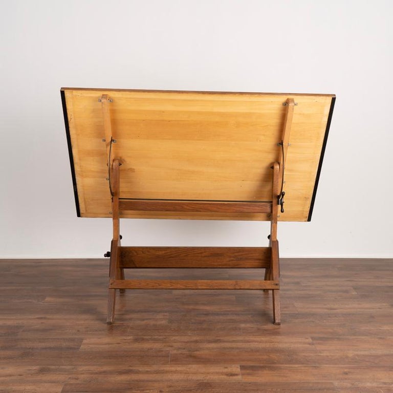 Vintage Architect's Drafting Table For Sale at 1stDibs