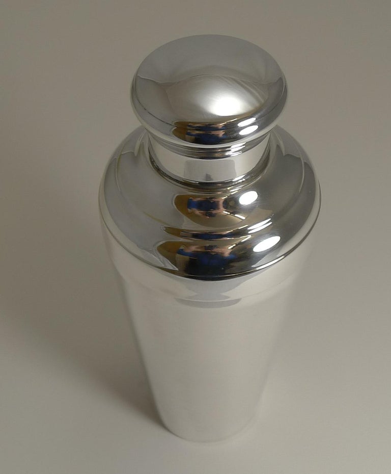 Vintage Art Deco French Cocktail Shaker circa 1930, Signed at 1stDibs