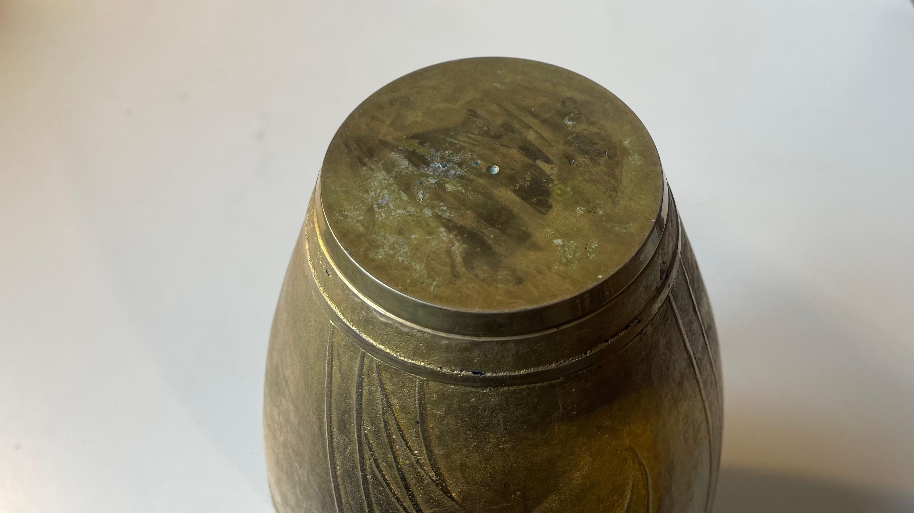 Vintage Art Deco style Torpedo Vase in Etched Brass For Sale at 1stDibs