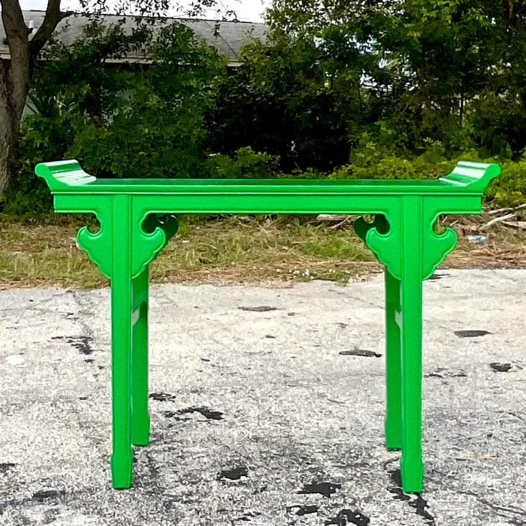 Vintage Asian Lacquered Pagoda Console Table For Sale at 1stDibs