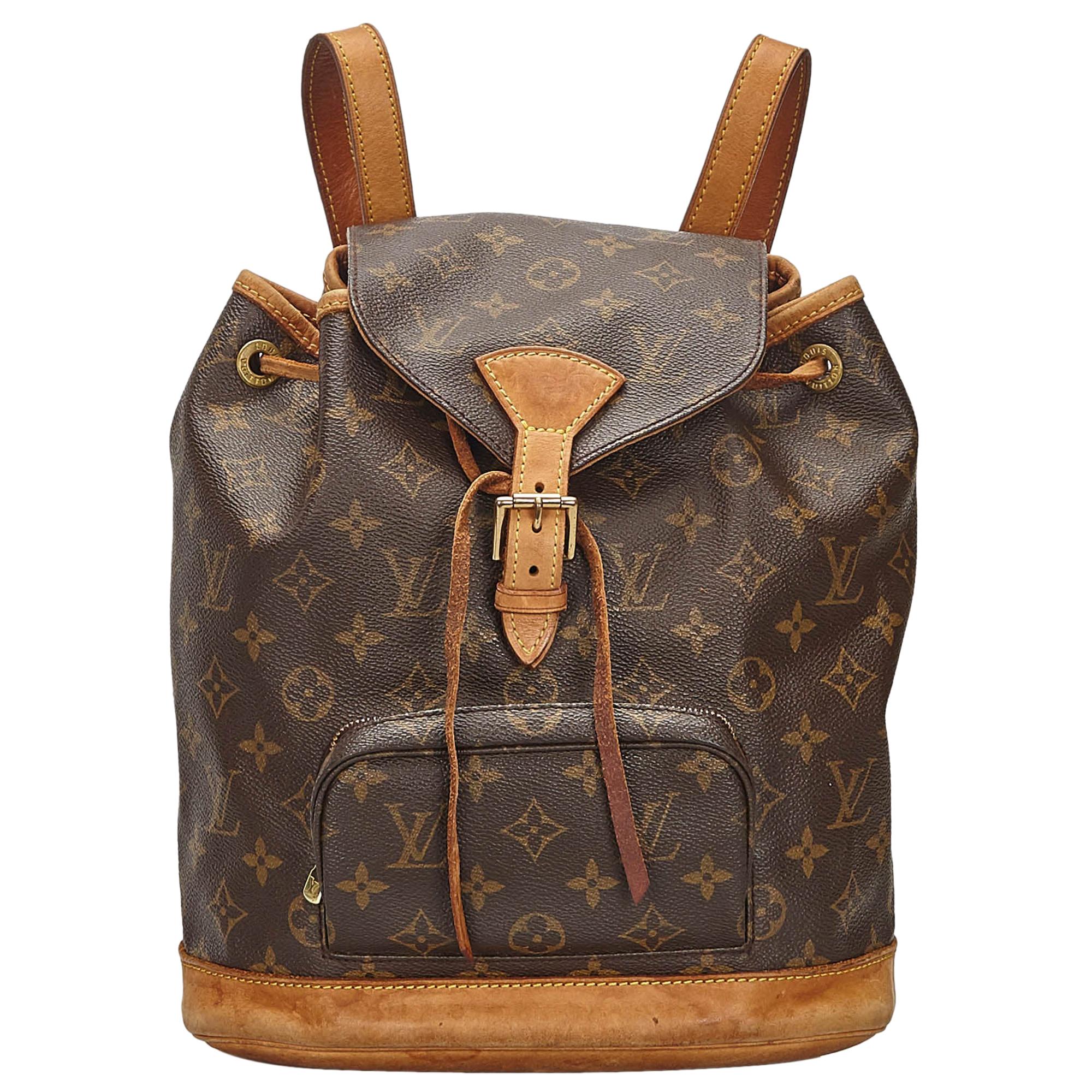 Early 2000s Backpacks - 17 For Sale at 1stdibs